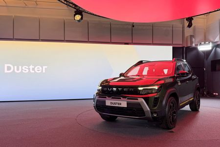 Renault forecasts 2026 margin drop as price pressure dents profit ...